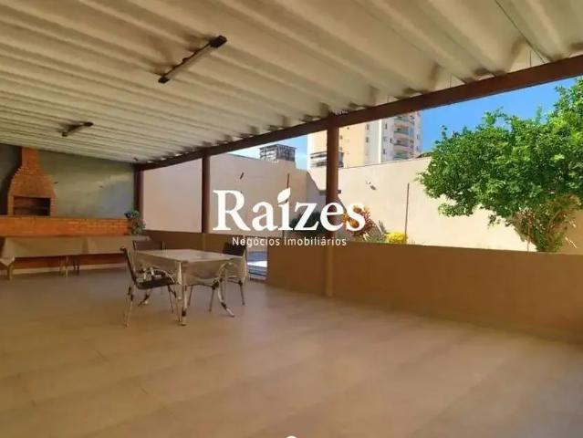 Casa / Sobrado para Locação em Uberlândia/MG Brasil 3 Quartos