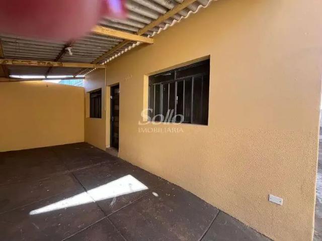 Casa / Sobrado para Locação em Uberlândia/MG Custódio Pereira 2 Quartos