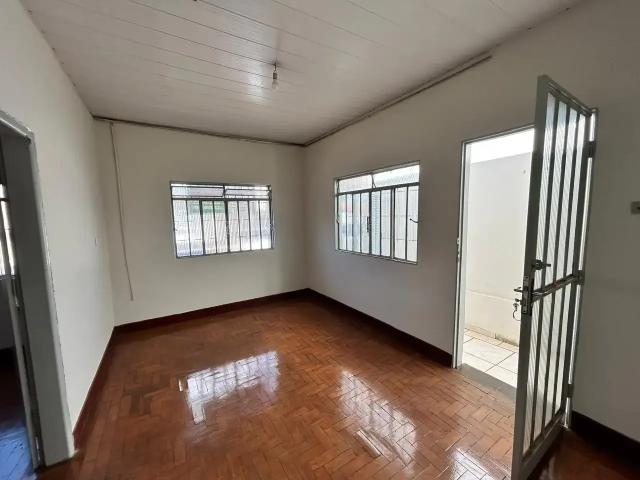 Casa / Sobrado para Locação em Uberlândia/MG Cazeca 2 Quartos