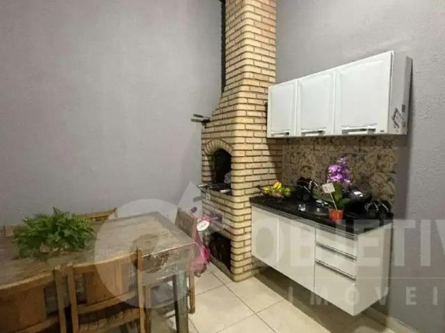 Casa / Sobrado para Locação em Uberlândia/MG Cidade Jardim 2 Quartos