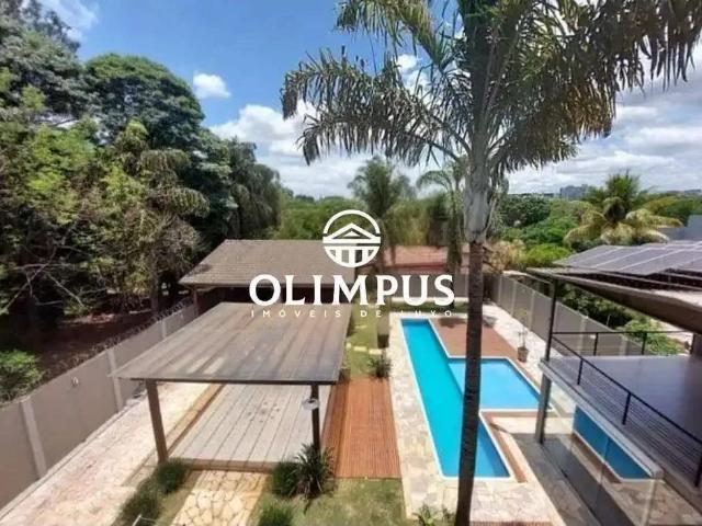 Casa / Sobrado para Locação em Uberlândia/MG Cidade Jardim 4 Quartos
