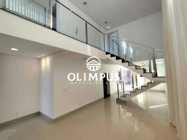 Casa / Sobrado para Locação em Uberlândia/MG Conjunto Segismundo Pereira 5 Quartos