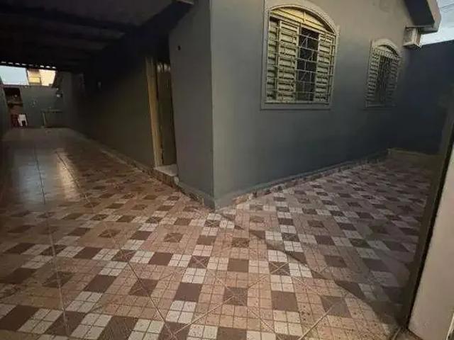 Casa / Sobrado para Locação em Uberlândia/MG Conjunto Segismundo Pereira 3 Quartos