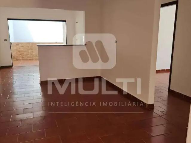Casa / Sobrado para Locação em Uberlândia/MG Guarani 4 Quartos
