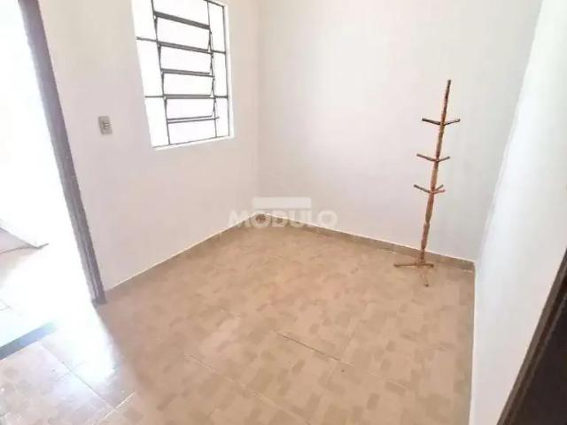 Casa / Sobrado para Locação em Uberlândia/MG Granada 3 Quartos