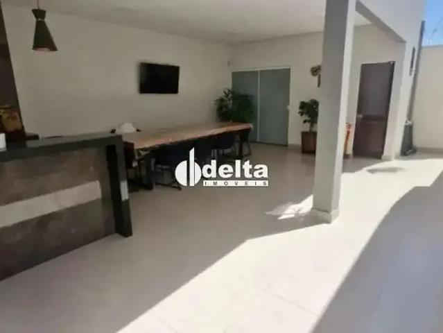 Casa / Sobrado para Locação em Uberlândia/MG Jardim América II 3 Quartos
