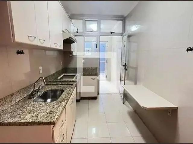 Casa / Sobrado para Locação em Uberlândia/MG Jardim das Acácias 3 Quartos