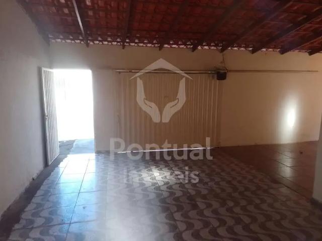 Casa / Sobrado para Locação em Uberlândia/MG Jardim Europa 3 Quartos