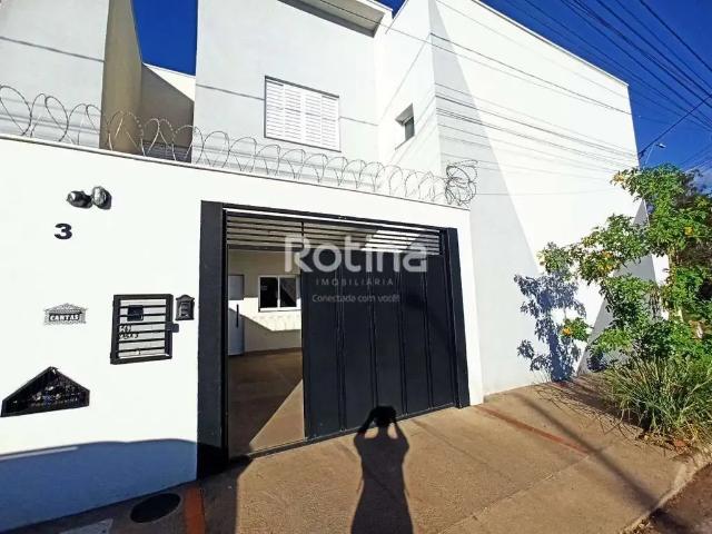 Casa / Sobrado para Locação em Uberlândia/MG Jardim Europa 3 Quartos