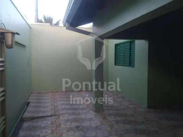 Casa / Sobrado para Locação em Uberlândia/MG Jardim Europa 2 Quartos