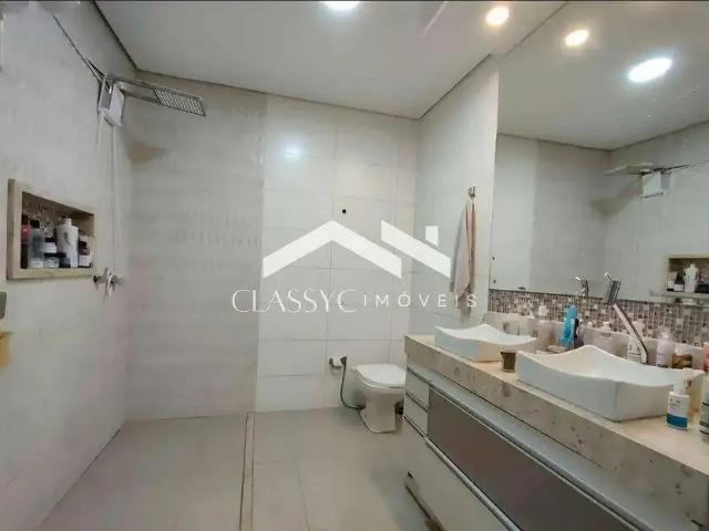 Casa / Sobrado para Locação em Uberlândia/MG Jardim Europa 4 Quartos