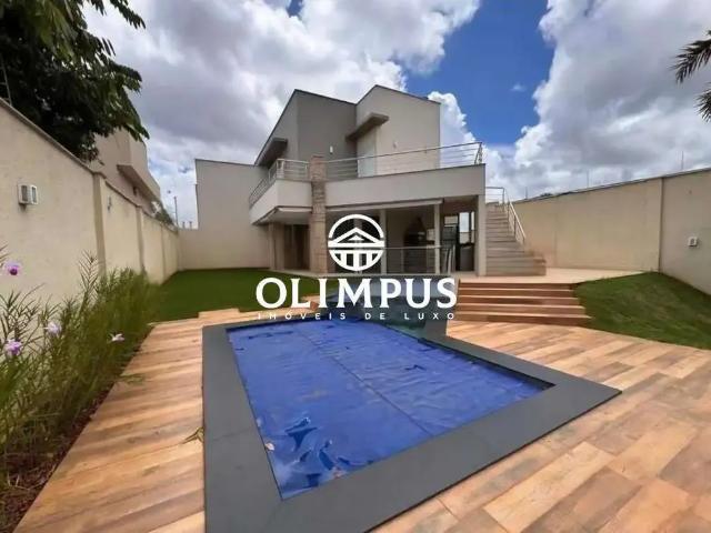 Casa / Sobrado para Locação em Uberlândia/MG Jardim Inconfidência 5 Quartos