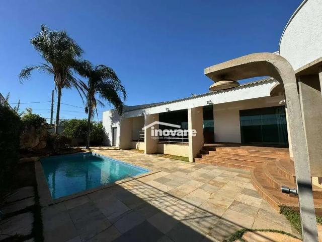 Casa / Sobrado para Locação em Uberlândia/MG Jardim Karaíba 3 Quartos