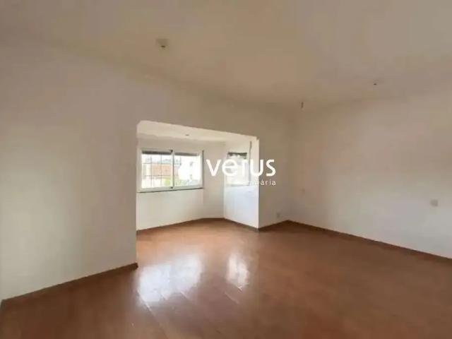 Casa / Sobrado para Locação em Uberlândia/MG Jardim Patrícia 3 Quartos