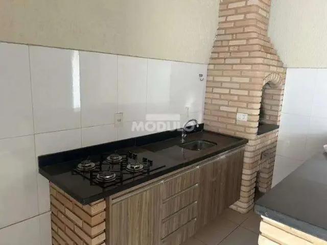 Casa / Sobrado para Locação em Uberlândia/MG Jardim Patrícia 3 Quartos