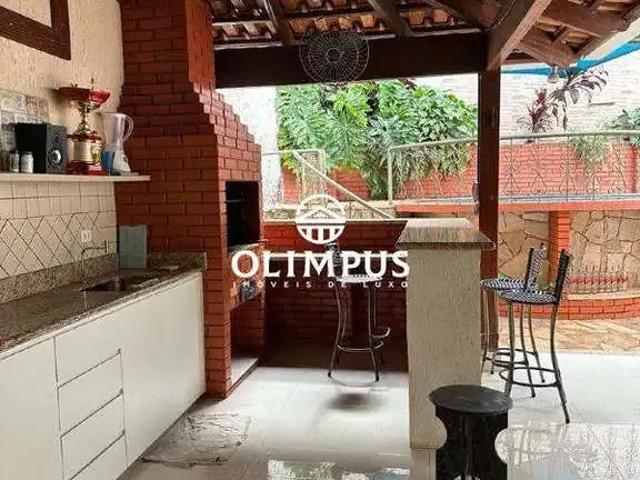 Casa / Sobrado para Locação em Uberlândia/MG Lidice 4 Quartos