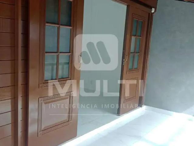Casa / Sobrado para Locação em Uberlândia/MG Lidice 3 Quartos