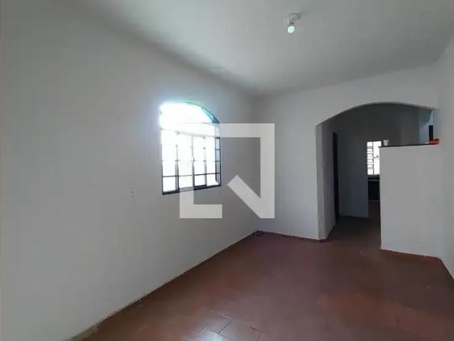 Casa / Sobrado para Locação em Uberlândia/MG Pacaembu 3 Quartos