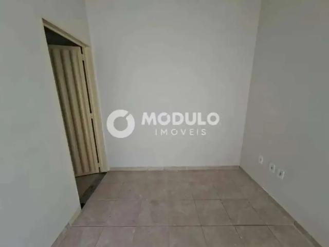 Casa / Sobrado para Locação em Uberlândia/MG Planalto 1 Quartos
