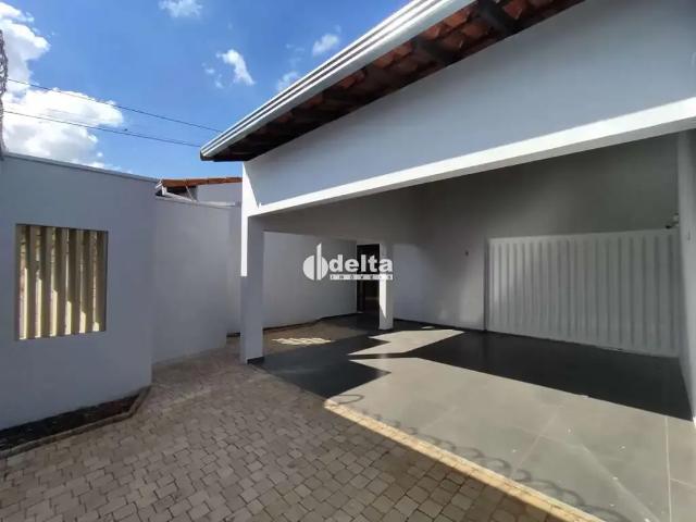 Casa / Sobrado para Locação em Uberlândia/MG Santa Mônica 4 Quartos