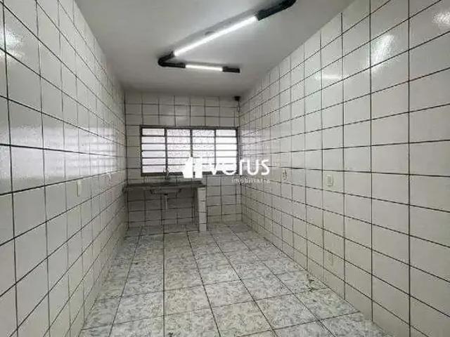 Casa / Sobrado para Locação em Uberlândia/MG Santa Mônica 4 Quartos