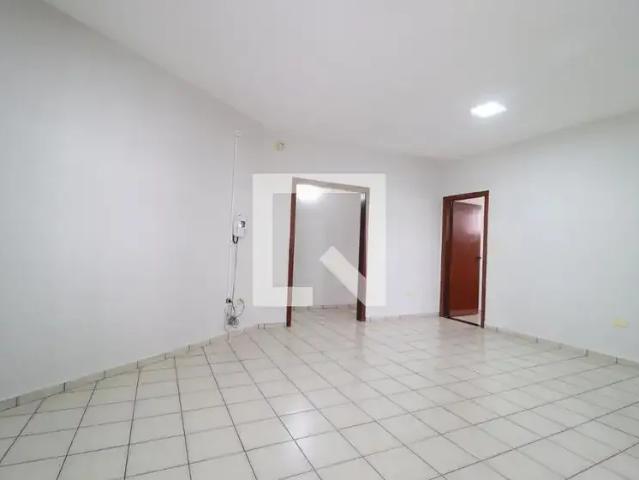 Casa / Sobrado para Locação em Uberlândia/MG Santa Mônica 4 Quartos