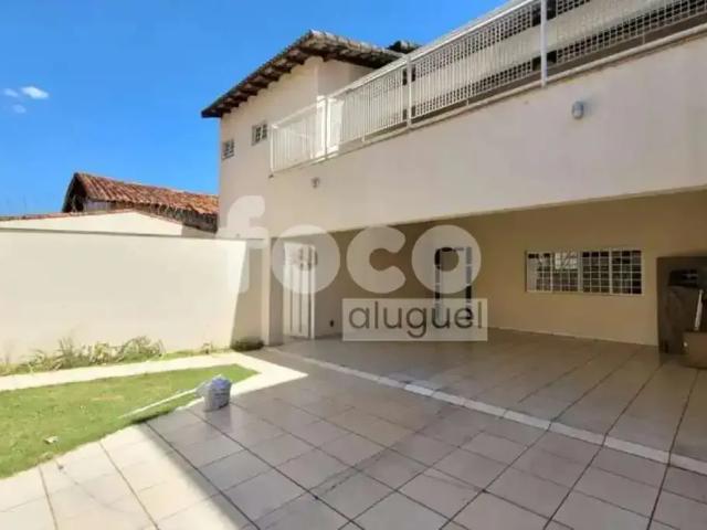 Casa / Sobrado para Locação em Uberlândia/MG Santa Mônica 4 Quartos