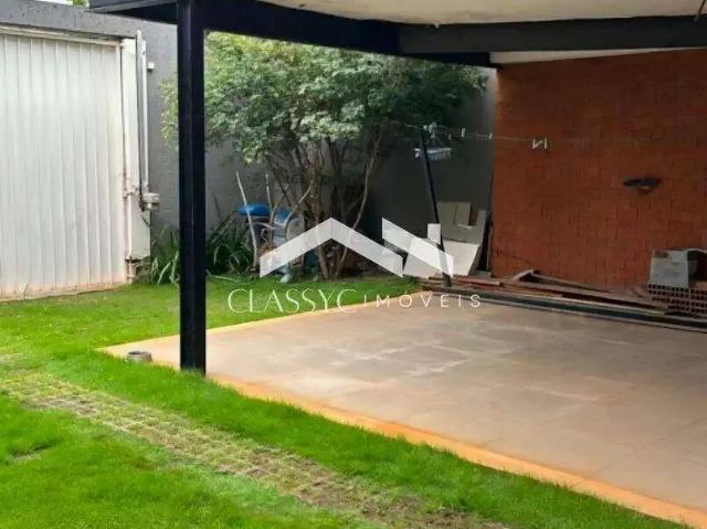 Casa / Sobrado para Locação em Uberlândia/MG Santa Mônica 5 Quartos