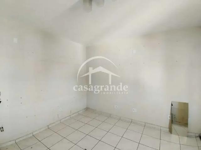 Casa / Sobrado para Locação em Uberlândia/MG Santa Mônica 2 Quartos