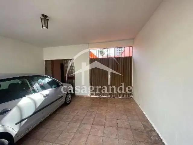 Casa / Sobrado para Locação em Uberlândia/MG Santa Mônica 3 Quartos