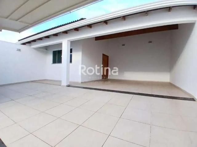 Casa / Sobrado para Locação em Uberlândia/MG Santa Mônica 3 Quartos