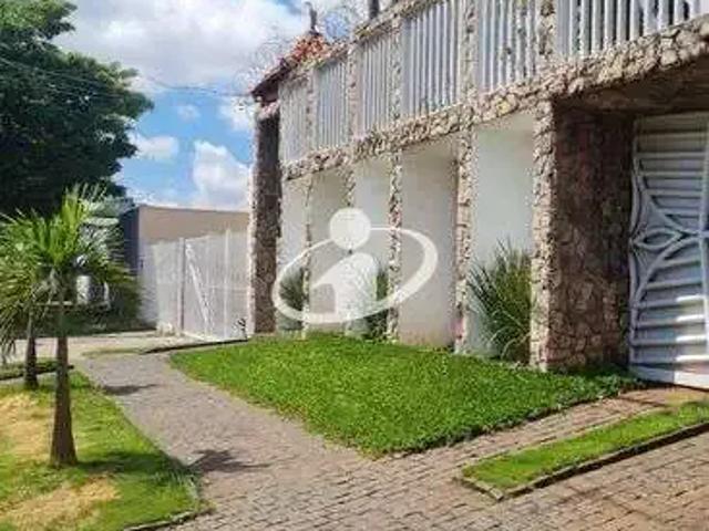 Casa / Sobrado para Locação em Uberlândia/MG Santa Mônica 3 Quartos