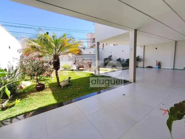 Casa / Sobrado para Locação em Uberlândia/MG Santa Mônica 3 Quartos