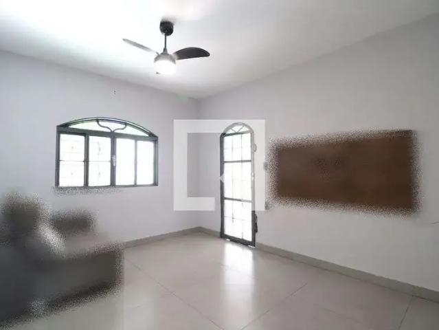 Casa / Sobrado para Locação em Uberlândia/MG Santa Mônica 3 Quartos