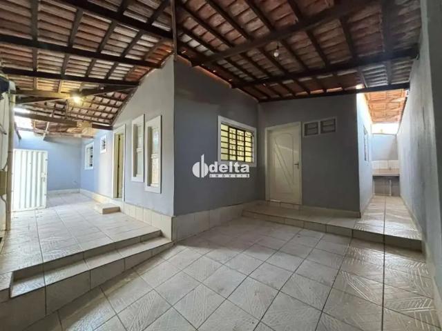 Casa / Sobrado para Locação em Uberlândia/MG Santa Mônica 3 Quartos