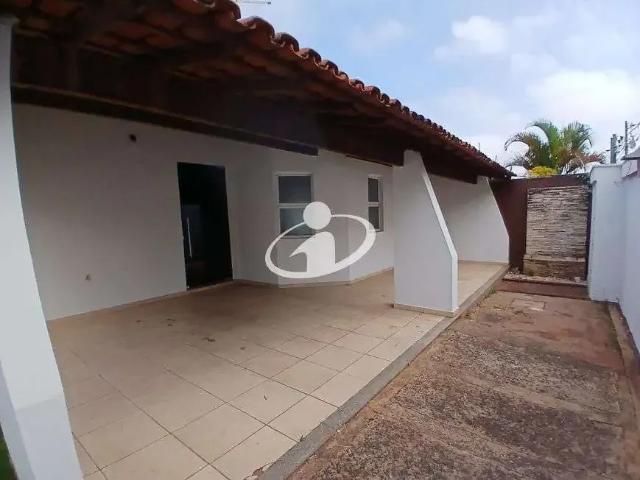 Casa / Sobrado para Locação em Uberlândia/MG Santa Mônica 3 Quartos