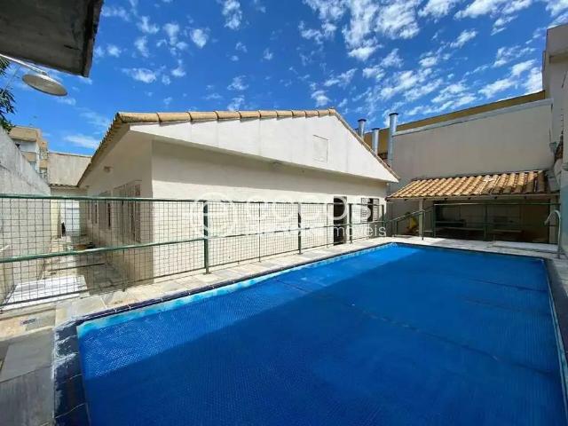 Casa / Sobrado para Locação em Uberlândia/MG Santa Mônica 3 Quartos