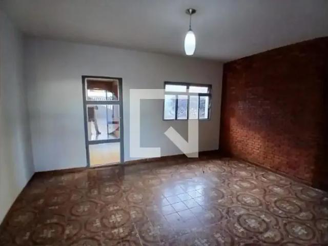 Casa / Sobrado para Locação em Uberlândia/MG Tabajaras 4 Quartos