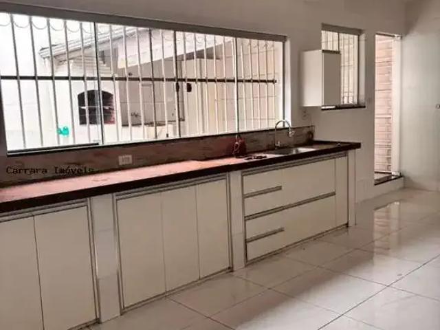 Casa / Sobrado para Locação em Uberlândia/MG Tabajaras 3 Quartos