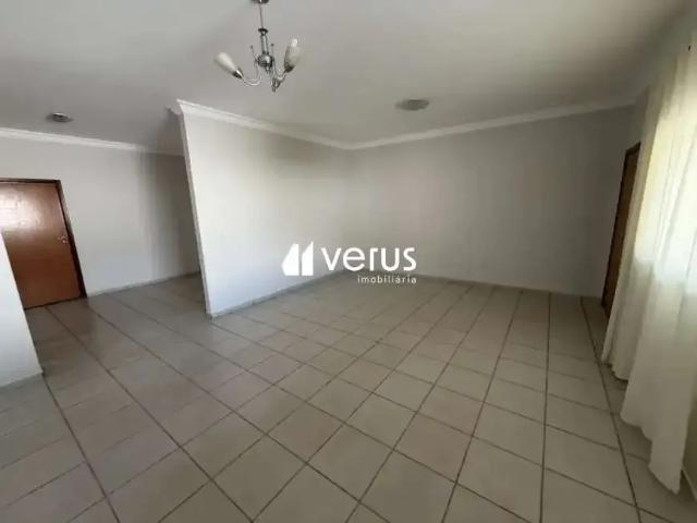 Casa / Sobrado para Locação em Uberlândia/MG Tabajaras 3 Quartos