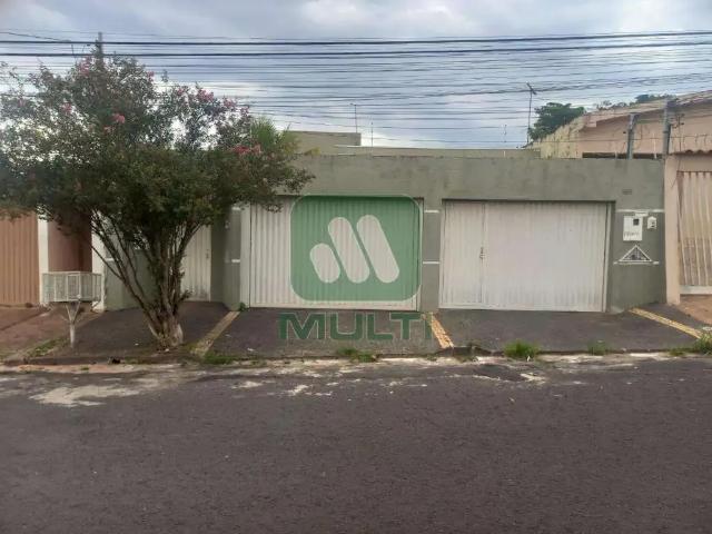 Casa / Sobrado para Locação em Uberlândia/MG Tibery 3 Quartos