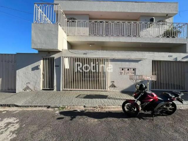 Casa / Sobrado para Locação em Uberlândia/MG Tibery 3 Quartos