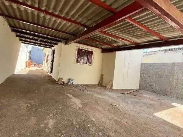 Casa / Sobrado para Locação em Uberlândia/MG Tibery 3 Quartos