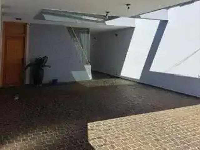 Casa / Sobrado para Locação em Uberlândia/MG Vigilato Pereira 3 Quartos