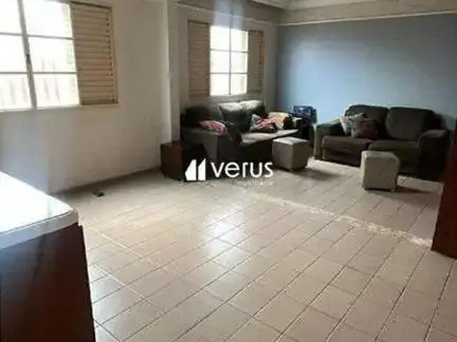 Casa / Sobrado para Locação em Uberlândia/MG Vigilato Pereira 4 Quartos