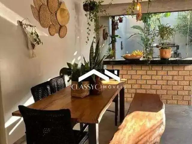 Casa / Sobrado para Locação em Uberlândia/MG Vigilato Pereira 4 Quartos