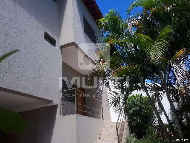 Casa / Sobrado para Locação em Uberlândia/MG Vigilato Pereira 5 Quartos