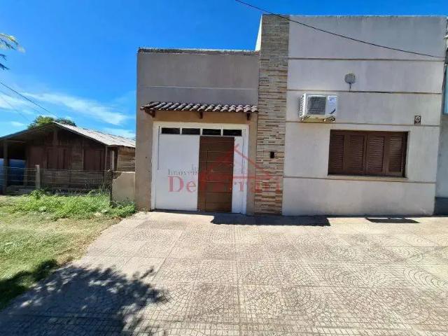 Casa / Sobrado para Locação em Uruguaiana/RS Nova Esperança 3 Quartos