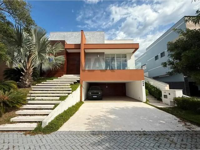 Casa / Sobrado para Locação em Votorantim/SP Alphaville Nova Esplanada 4 Quartos