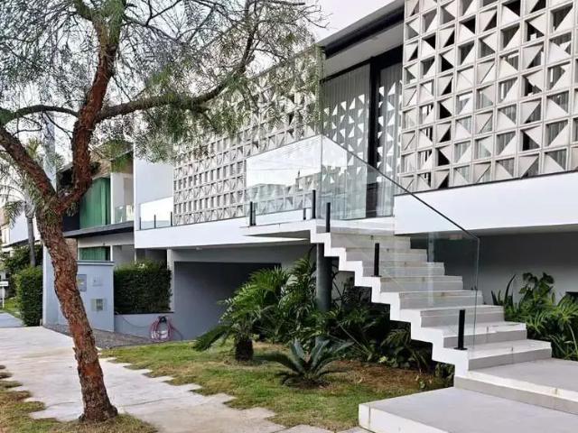 Casa / Sobrado para Locação em Votorantim/SP Itapeva 4 Quartos